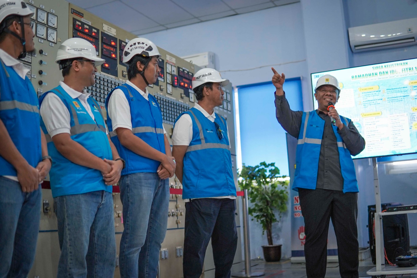 Kunjungi GITET 500 kV Pedan, DIR LHC Pastikan Kesiapan Sistem ...